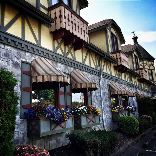 Rheinlander German Restaurant (Now Closed) - 15 tips