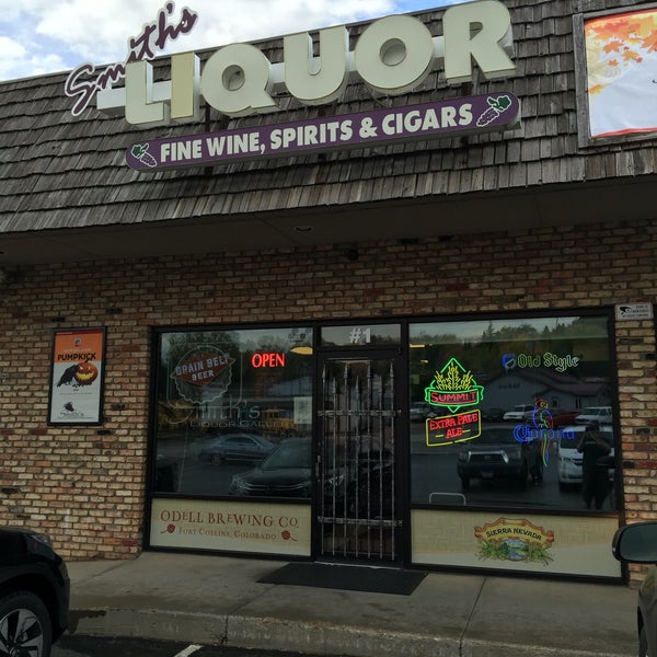Smith's Liquor Gallery - Liquor Store