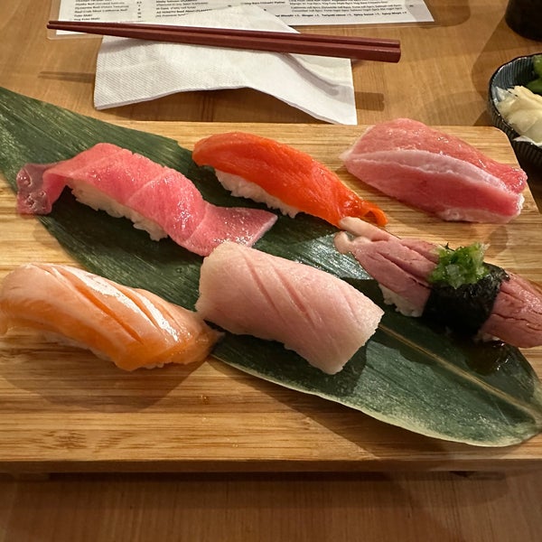 Hitoe Sushi - Kitsilano - 16 tips from 290 visitors