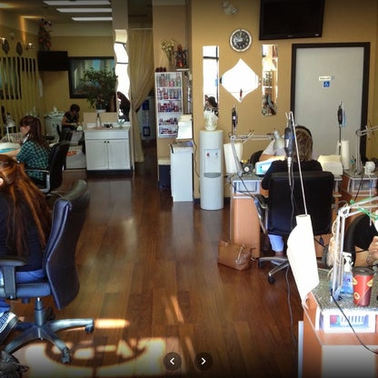 Crystal Nail Salon - Nail Salon in Mission