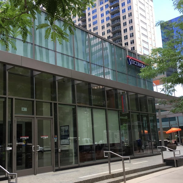 Vectra Bank Pueblo Blvd