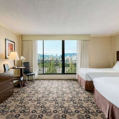 Park Inn & Suites By Radisson - Fairview - 898 West Broadway