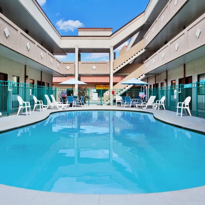 Days Inn - Hotel in Chattanooga