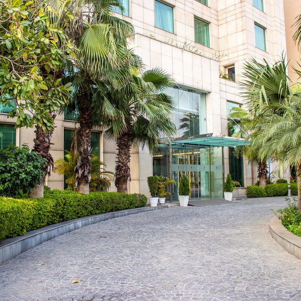 Country Inn & Suites By Carlson Gurgaon Sector 29 - Hotel