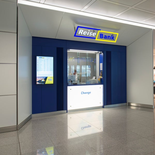 ReiseBank Flughafen 8 - Bank in Munich