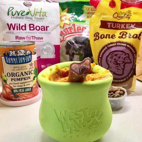 Photos at Urban Tails Pet Supply - Lowry Hill East - 2106 Lyndale Ave S