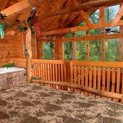 Timber Tops Cabin Rentals - Sevierville, TN