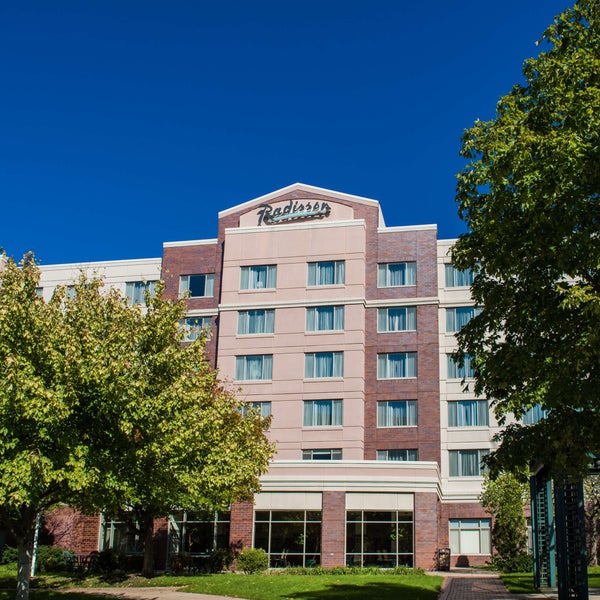 Radisson on John Deere Commons-Moline - Hotel in Moline