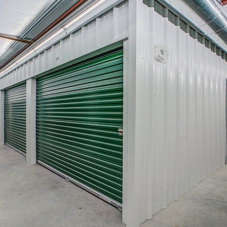 Tiger Mini-Storage - 1 tip