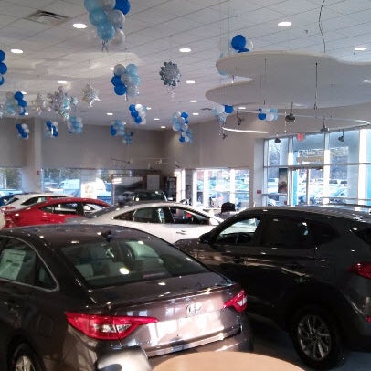 Hyundai 112 - Car Dealership in Medford