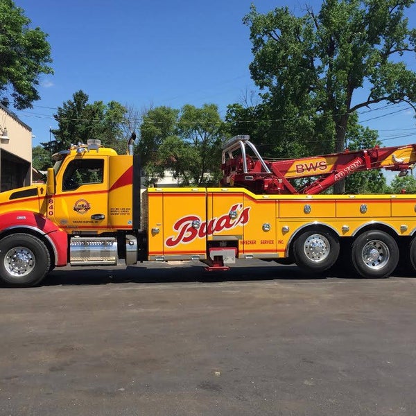 Bud's Wrecker Service - 959 Chicago Dr SW