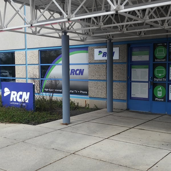 RCN - Office in North Center