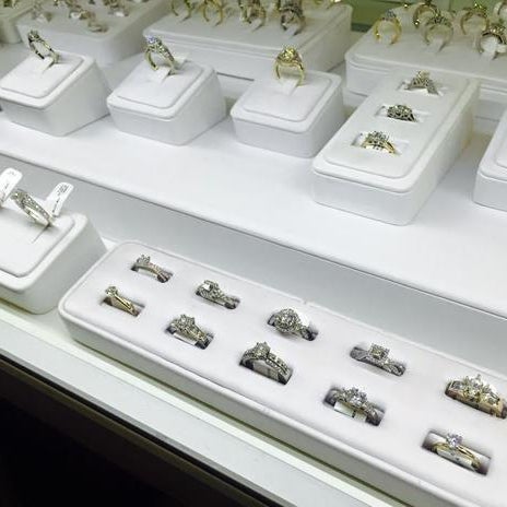 Ross & Co. Jewelers - Jewelry Store in Blasdell