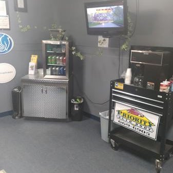 Priority Auto Body - 11401 S. Old US 27