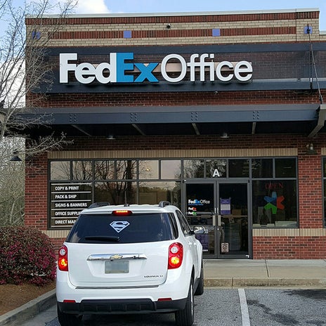 FedEx Office Print & Ship Center - 3 tips