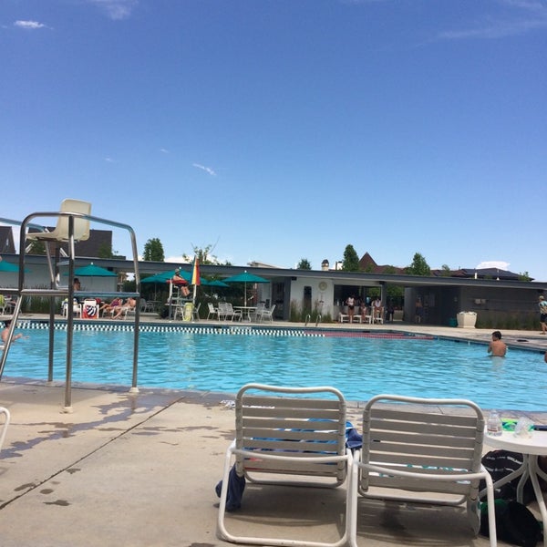 Stapleton F-15 pool - Swimming Pool in Stapleton