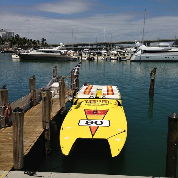 Thriller Powerboat Tours - Boat or Ferry in Miami Central Business District