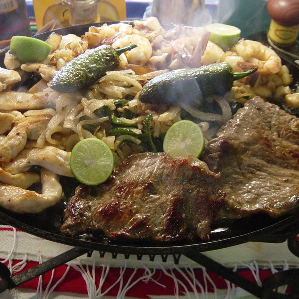 La Cocina de Ricardo - Mexican Restaurant in Lake Forest