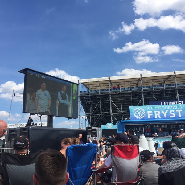 Photos at Luffield Grandstand - 8 tips