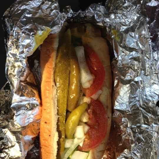 Chicago Al's Hot Dogs - Broadmoor-Sherwood - 1 tip