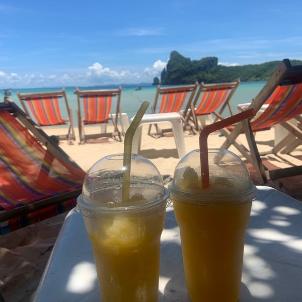 Slinky Beach Bar - กระบี่, จังหวัดกระบี่