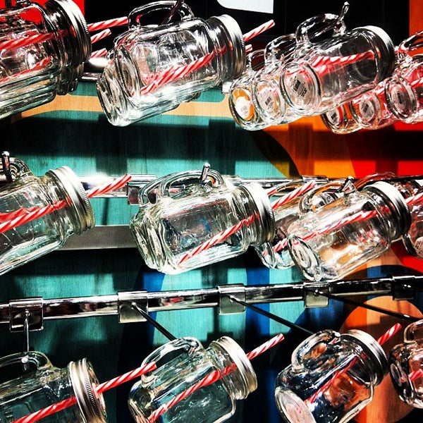 Footscray Plaza - 1 tip from 208 visitors