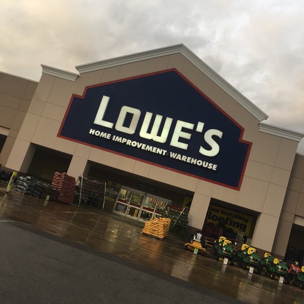 Lowe's - Far West Side - 203 SW Loop 410