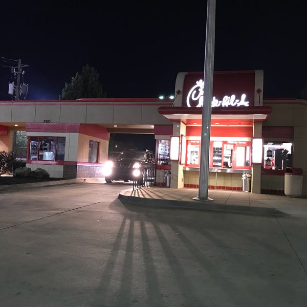 Chick-fil-A - Fast Food Restaurant in Decatur