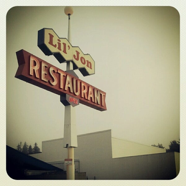 Lil Jon Restaurant and Lounge - 44 tips from 1781 visitors