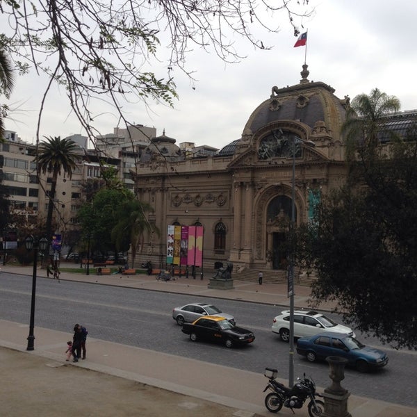 Photos at Castillo Forestal - Santa Lucia - Santiago de Chile ...