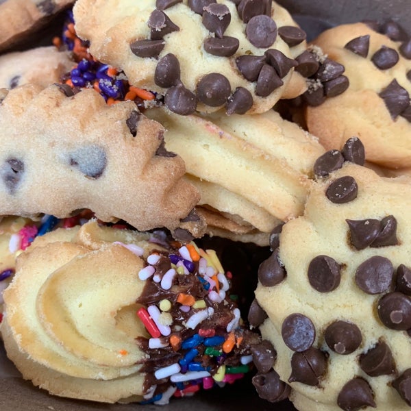 Astoria Bakery - Bakery in Astoria