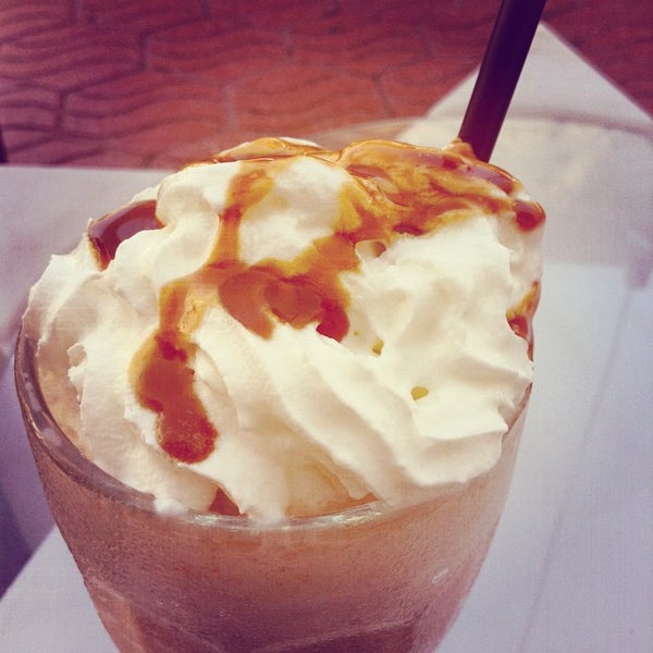 Yoomoo Ibiza - Frozen Yogurt Shop