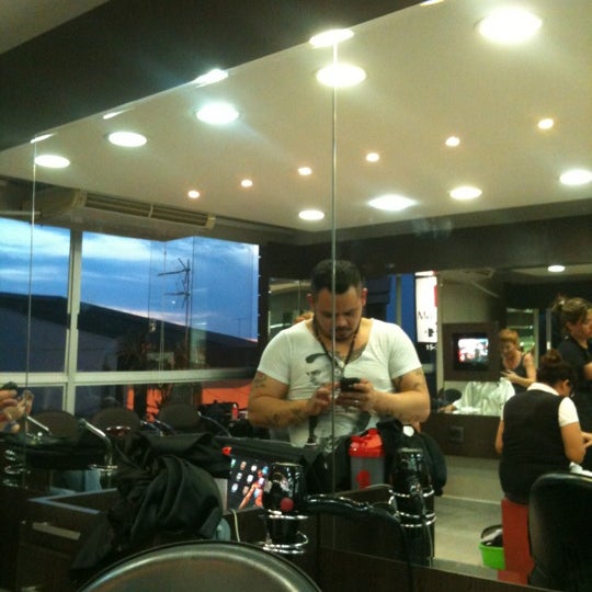 Salão Maria Ikeda - 24 tips