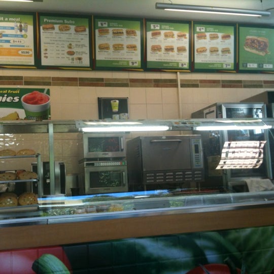 Subway (Now Closed) - 3 tips