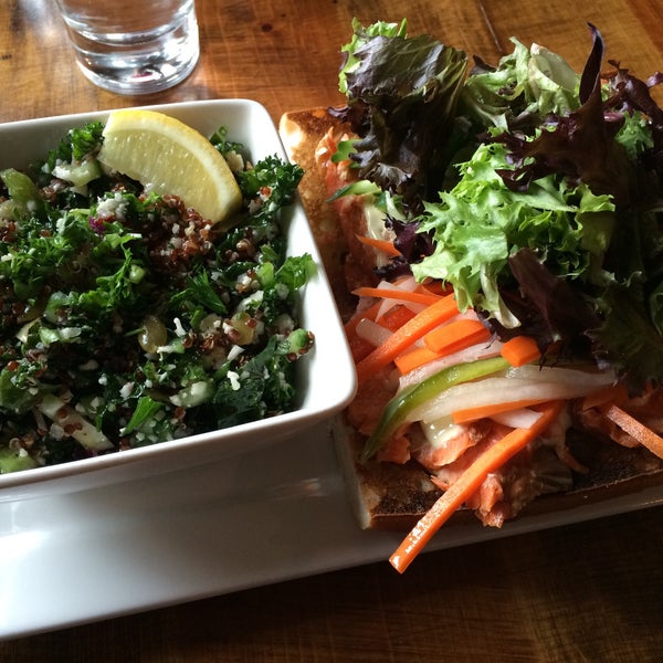 Burgoo Bistro - Restaurant in West Point Grey