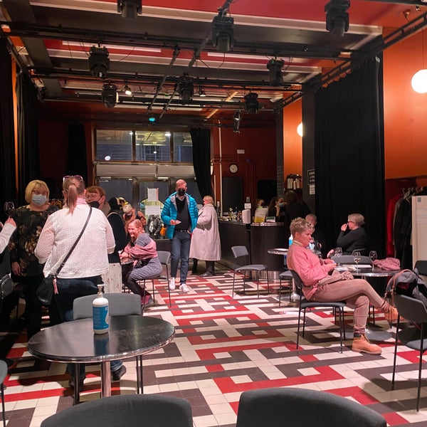 KOM-teatteri - 6 tips from 982 visitors