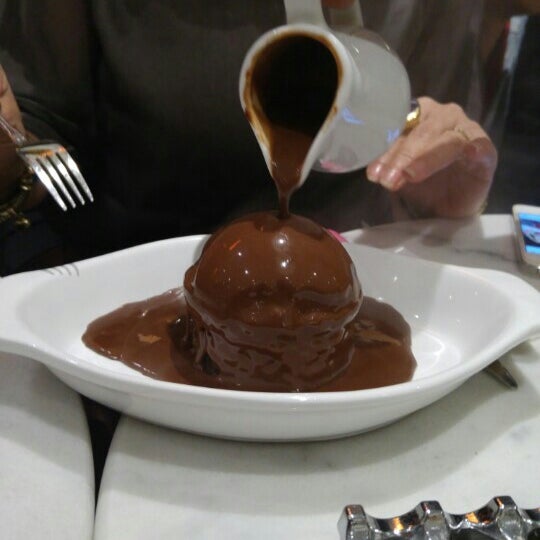 Mono Chocolate & Cakes (Now Closed) - Café