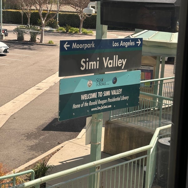 Metrolink Simi Valley Station - 5050 Los Angeles Ave.