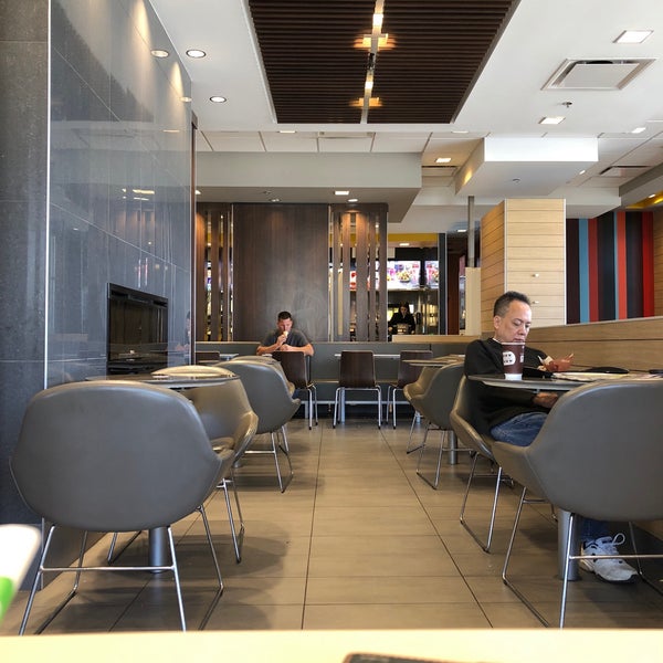 McDonald's - Fast Food Restaurant in Calgary