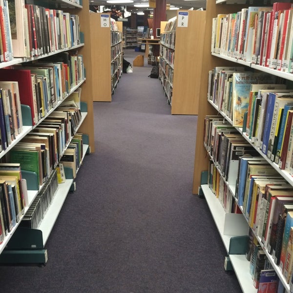 Campsie Library - Library