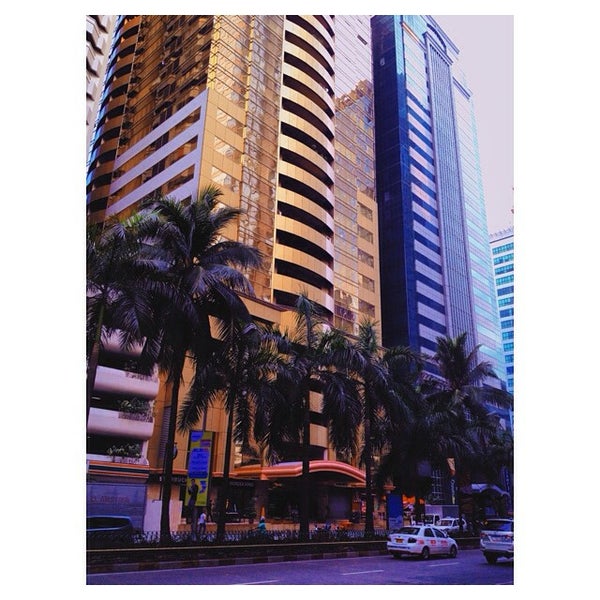 Photos at Raffles Corporate Center - San Antonio - 57 tips