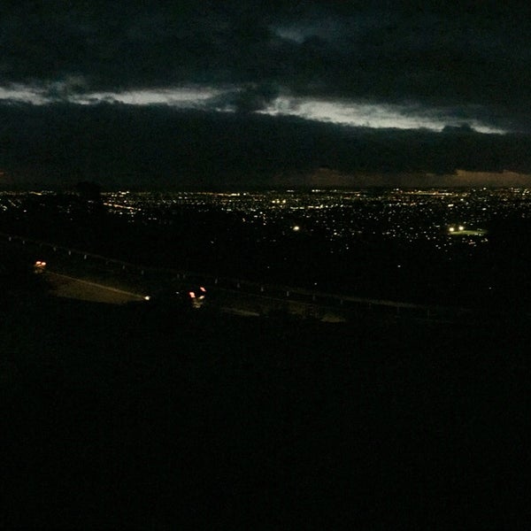 Photos at Windy Point Lookout - Belair, SA