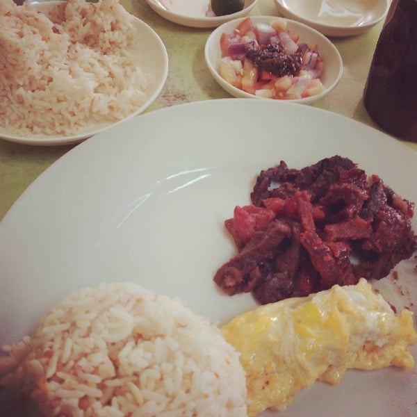 Photos at Chades Tapsilog - Santa Cruz - 73 tips from 1231 visitors