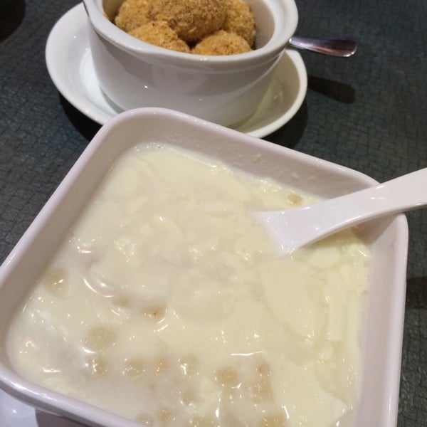 Farmers Street Food Desserts Cafe - 3 Damansara