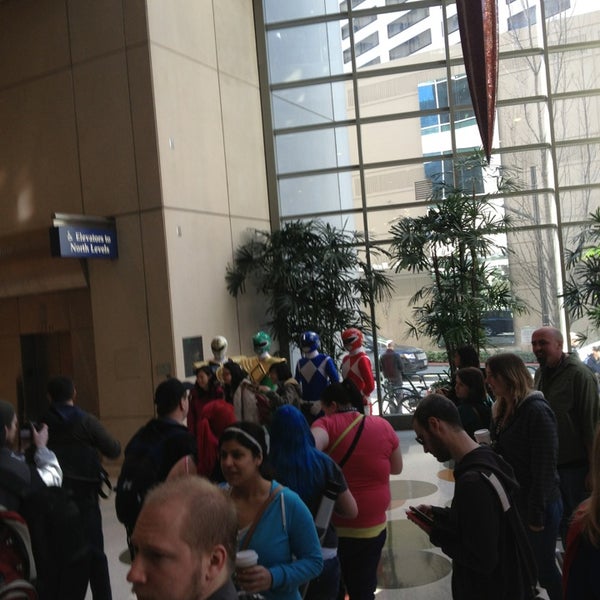 One Convention Place - Seattle Central Business District - 701 Pike St