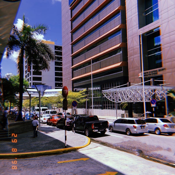 Government Campus Plaza Parkade - Parking