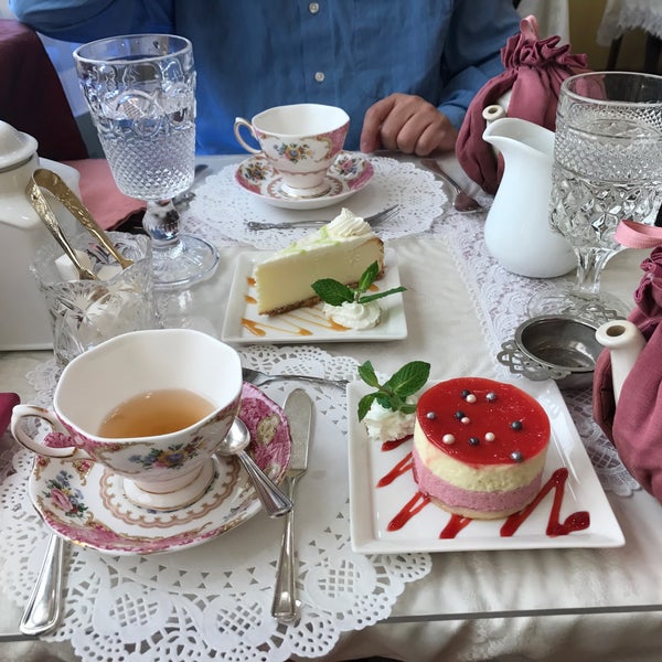 Lisa’s Tea Treasures - 3 tips from 389 visitors