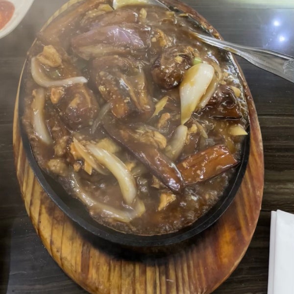 Chi Cafe - Chinese Restaurant in Chicago