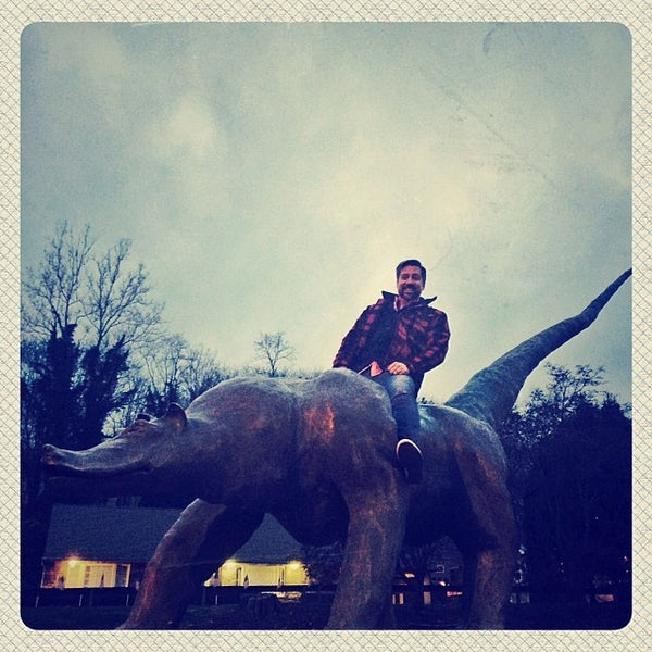 Boomer Statue - Sculpture Garden