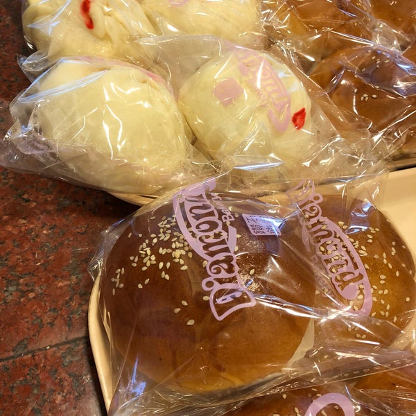 Diamond Bakery - Renate Dr